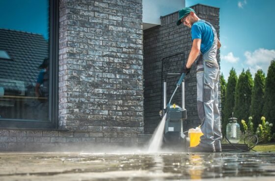 √ 6 Benefits of High-Pressure Power Washing your Home Annually