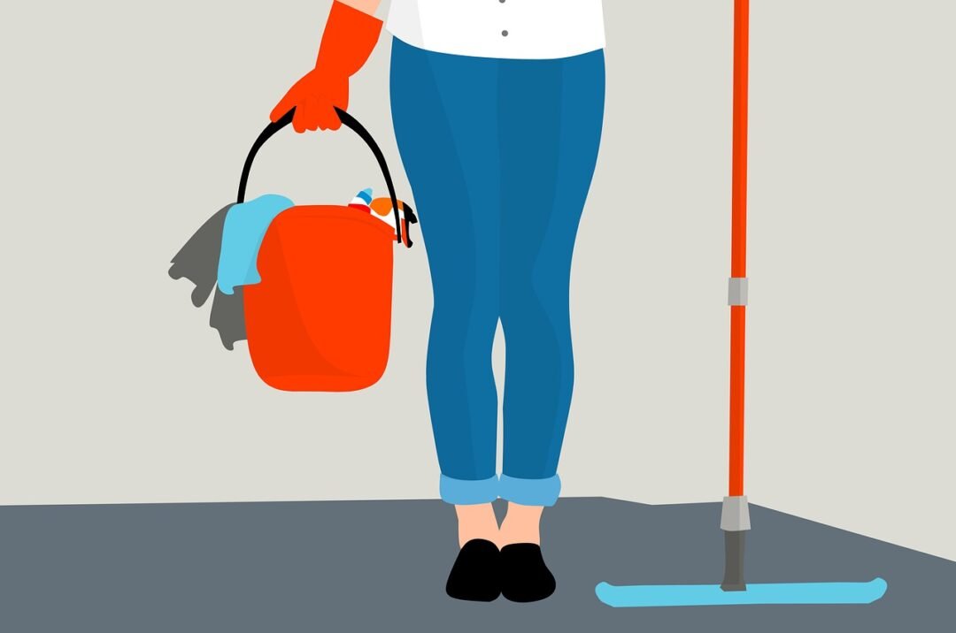 10 Best Housekeeping Tips to Keep Your Home Looking Good