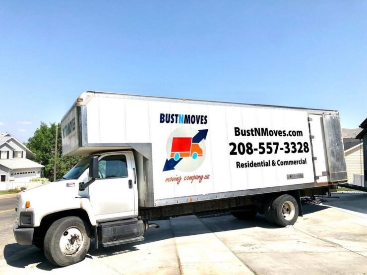 Get Ready to Move with the Right Moving Service