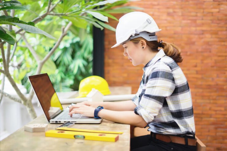 Top 4 Reasons Why You Need to Hire A Construction Consultant for Your ...