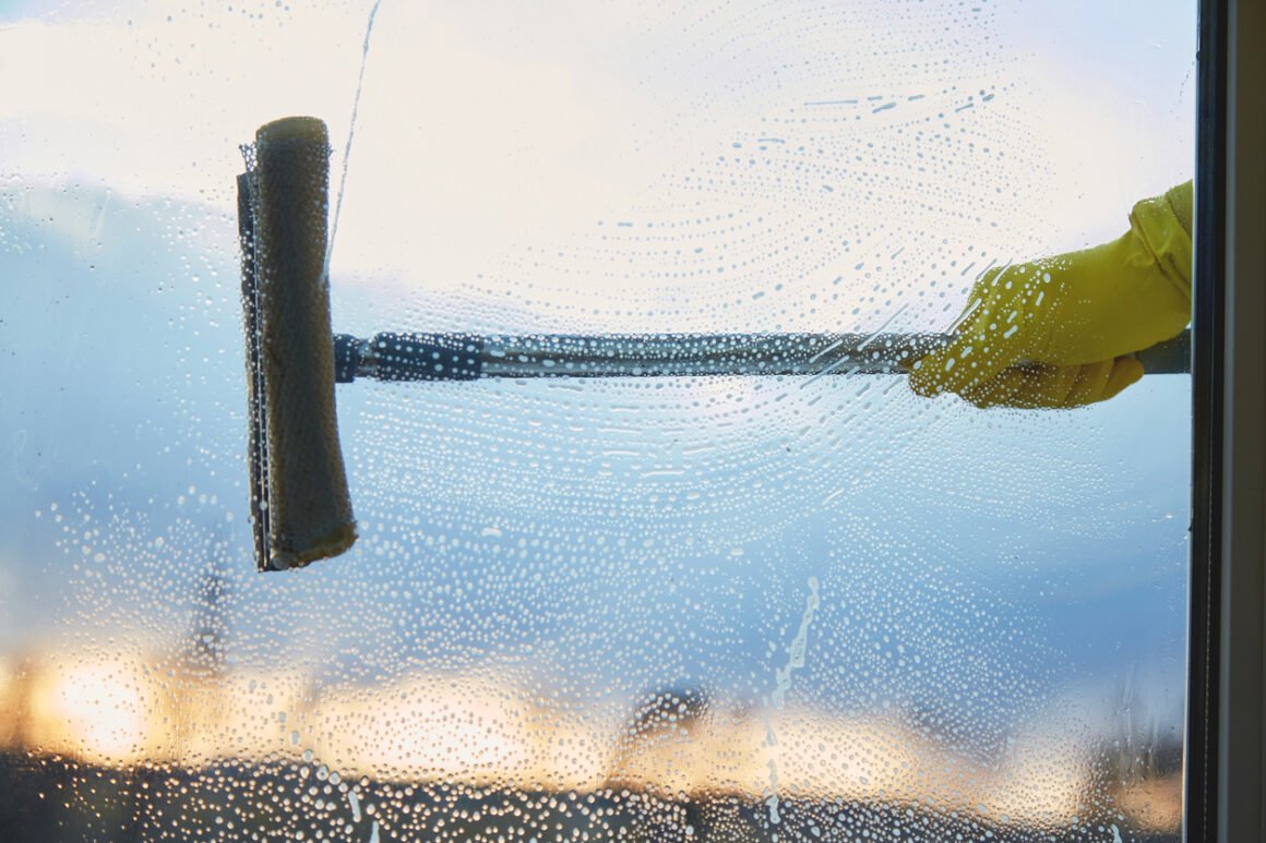 All That You Need to Know About Window Washers