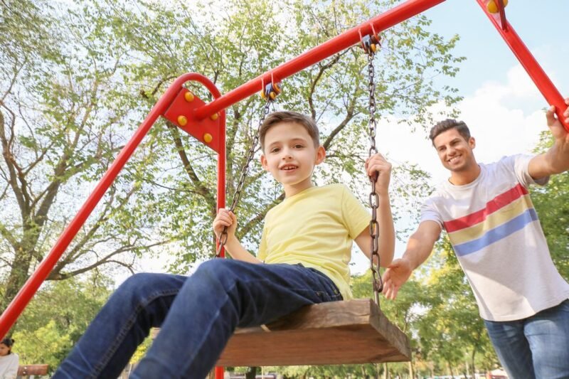 Basic Tips To Keep Children Safe Outdoors