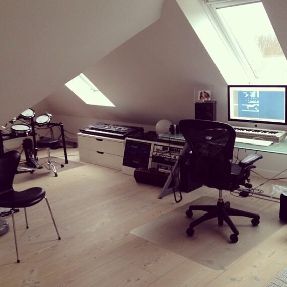 How to Build an Awesome Music Room in Your House